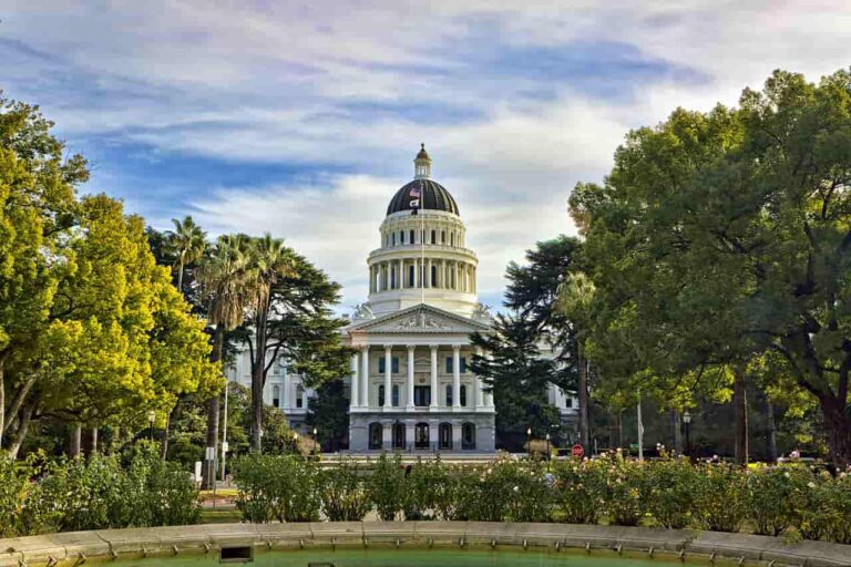 Capitol Buildings - 50 States